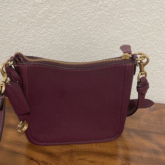 Coach | Bags | Coach Chaise 9 Crossbody Pebble Leather Bag | Poshmark